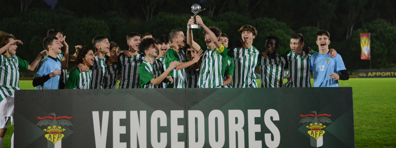 Sub-14 triunfam na Póvoa de Varzim - AFPorto