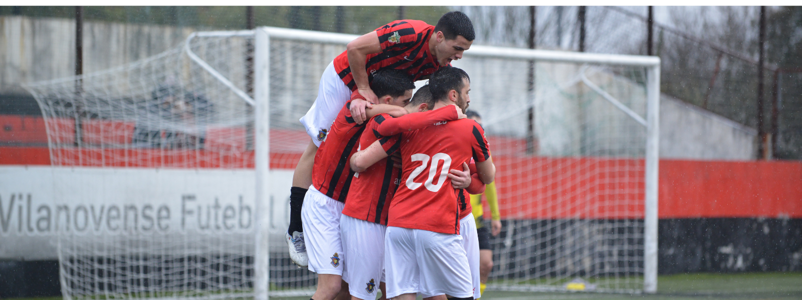 O jogo que ninguém quer perder: Lixa e Vila em duelo de líderes da ...